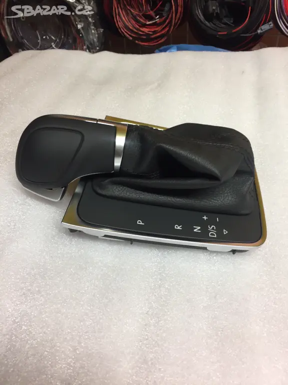 Vw řadící páka dsg facelift ,volič rychlosti. - Praha - Bazar - Sbazar.cz