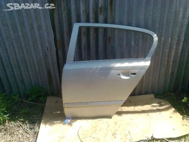 opel astra H, levé zadní dveře, originál, - Beroun - Bazar - Sbazar.cz