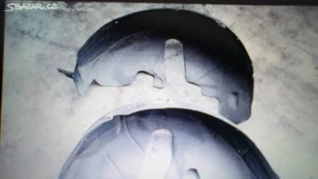 Škoda Octavia II podbeh kola octavie zadní - Libice nad Cidlinou ...