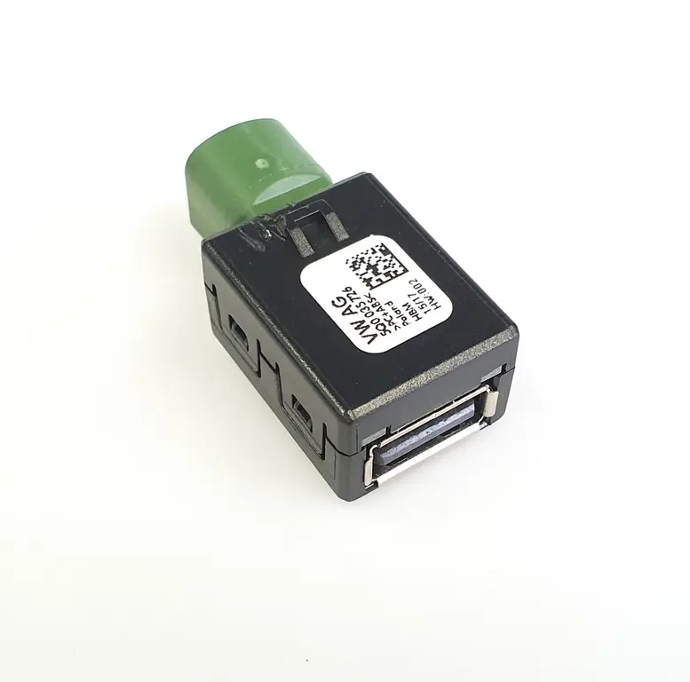 5Q0035726 USB konektor VW Passat B8 / Arteon ... - Mělník - Bazar ...