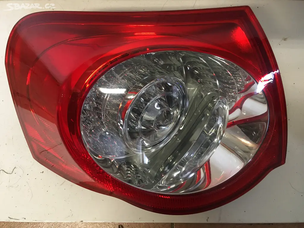 Levé zadní světlo VW Passat B6 americká verze - Slaný, Lotouš - Bazar ...