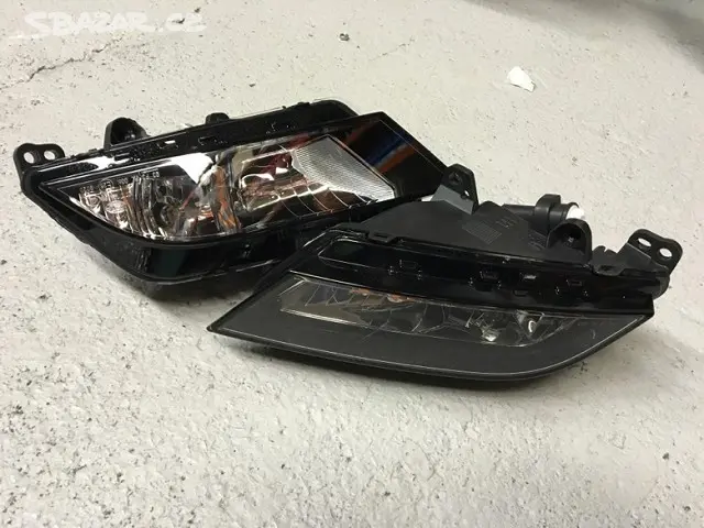 Mlhovky Seat Toledo 6J9941702 + 6J9941701A - Mělník - Bazar - Sbazar.cz