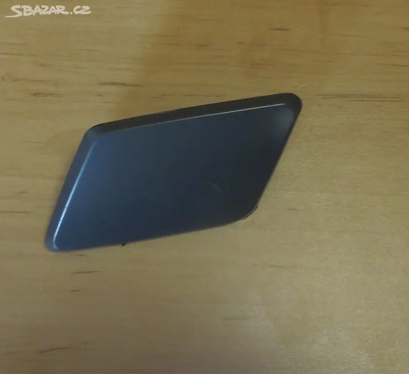 Záslepka otvoru ostřikovače světla Škoda Octavia - Nový Bor - Bazar - Sbazar.cz