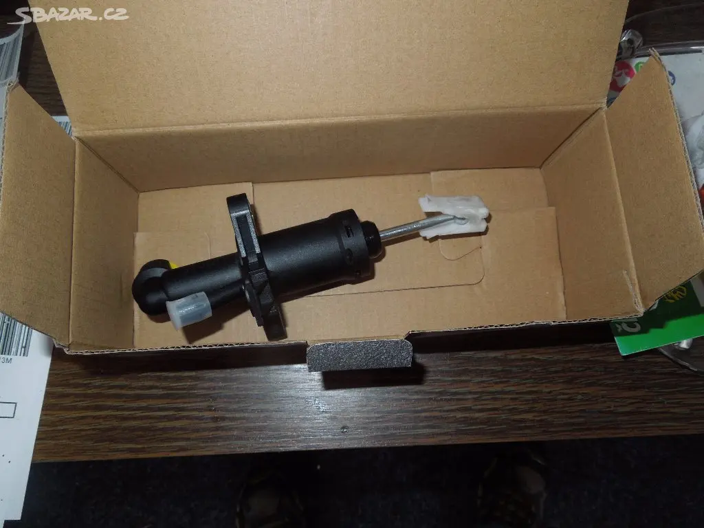 Pomocny spojkovy valec pedalu octavia golf - Nový Bor - Bazar - Sbazar.cz