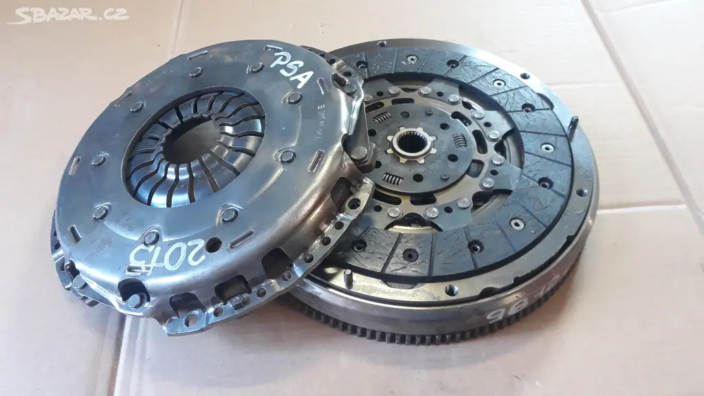Setrvačník spojka Berlingo Partner C4 3008 508 HDi - Kopřivnice - Bazar ...