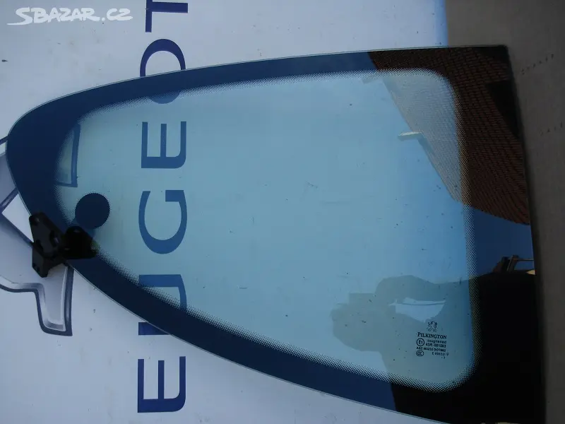 Peugeot 207 3dv - zadní vyklápěcí sklo l+p - Mělník - Bazar - Sbazar.cz