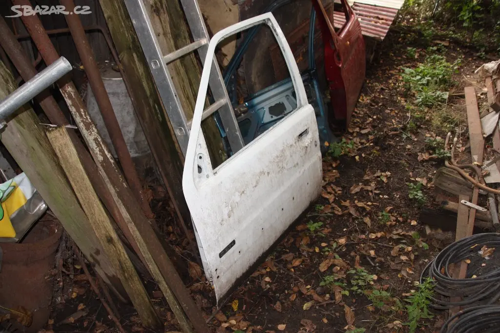 Peugeot 106 rv 2002 pětidveř, nepoškozené - Hovorčovice - Bazar - Sbazar.cz