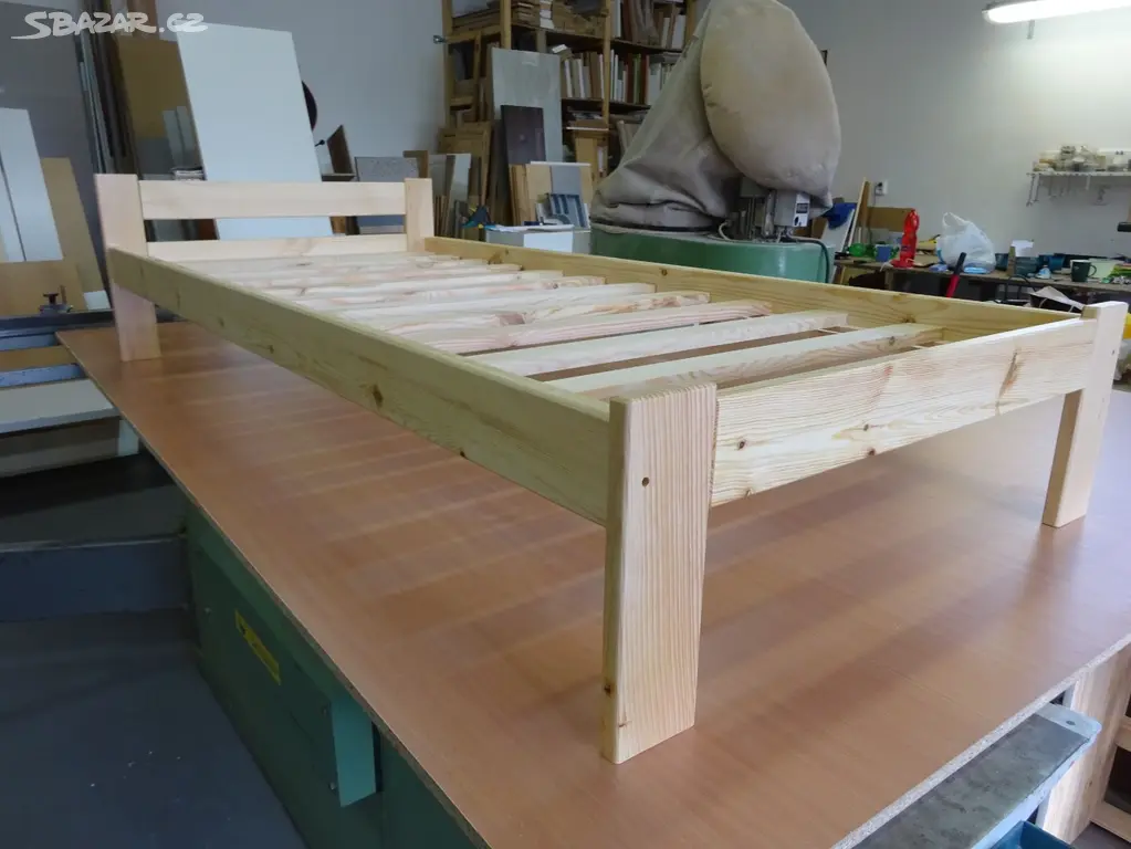 levné postele do penzionu postel 1990Kč rošt 490Kč - Vestec - Bazar ...