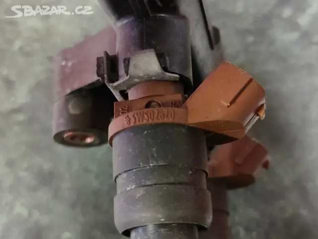 Vstřiky Fabia 1.4MPI - 047 906 031 C - Domažlice - Bazar - Sbazar.cz