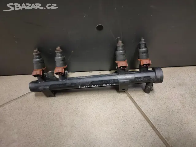 Vstřiky Fabia 1.4MPI - 047 906 031 C - Domažlice - Bazar - Sbazar.cz