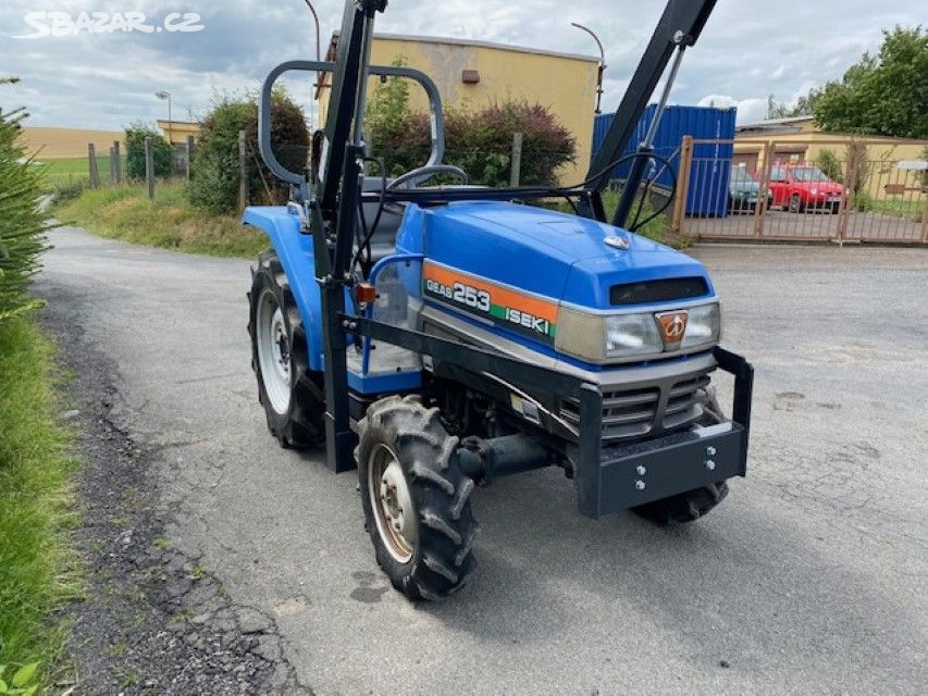 Malotraktor s čelním nakladačem Iseki GEAS 21 - Výprachtice, Ústí nad Orlicí - Sbazar.cz