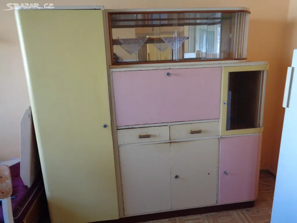 Retro kredenc / kuchyňská linka - Třebíč - Bazar - Sbazar.cz