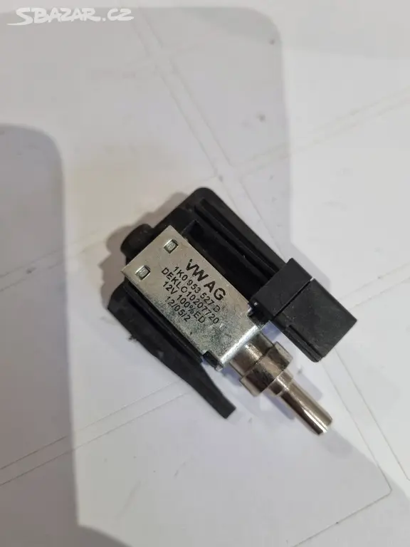 1K0953527D zapadka synchoni spojky - Brandýs nad Labem-Stará Boleslav ...