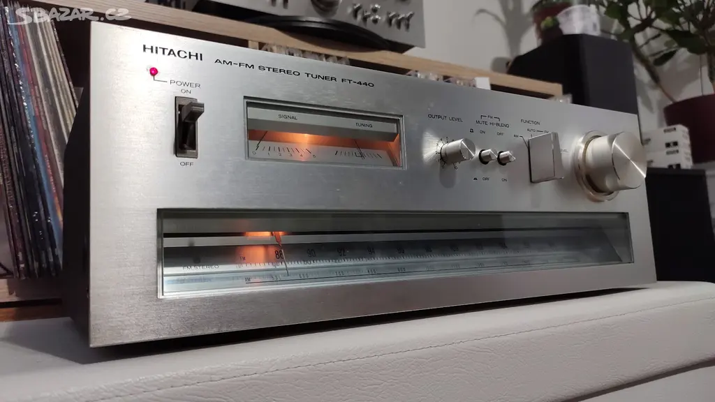 HITACHI FT-440 FM/AM Stereo Tuner / Japan - Praha, Čimice - Bazar ...