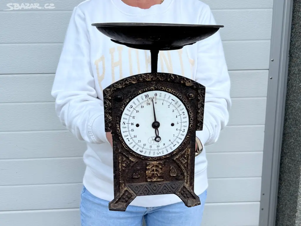 Velká starožitná litinová váha kuchyňská funkční - Třemošná - Bazar ...