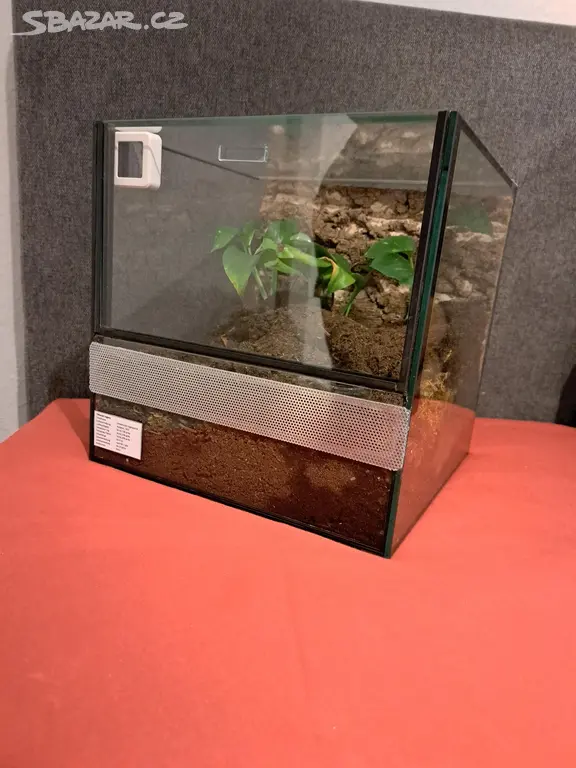 Terarium pro pavouky - Praha, Letňany - Bazar - Sbazar.cz