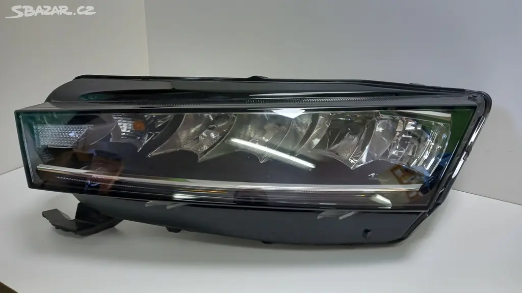SVĚTLO Octavia 4 IV 5E4941015 LED levé přední - Neratovice - Bazar ...