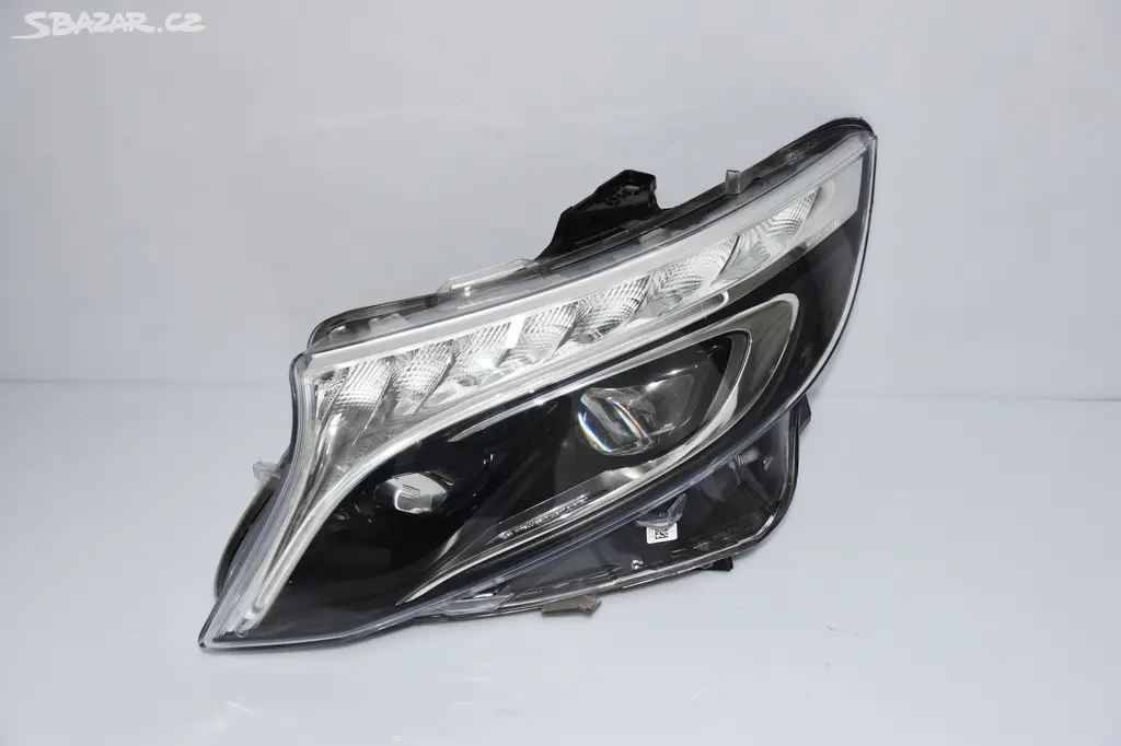 mercedes benz v a447 full led svetlomet - Praha-západ - Bazar - Sbazar.cz
