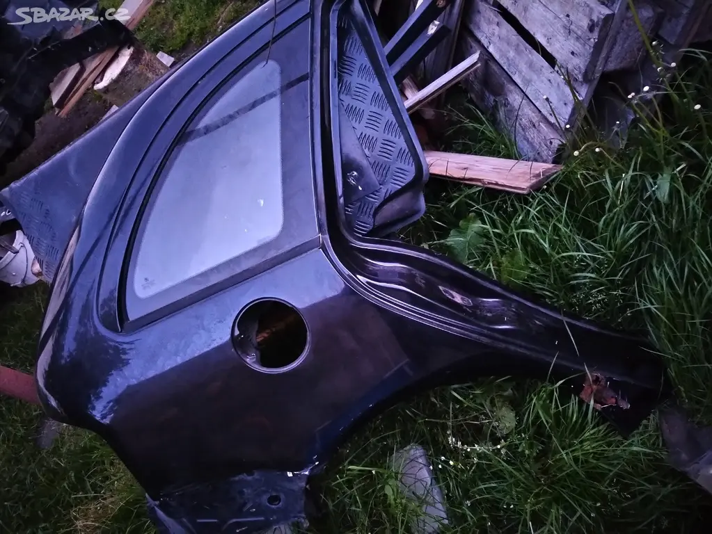 Zadní blatník fabia combi - Varnsdorf - Bazar - Sbazar.cz