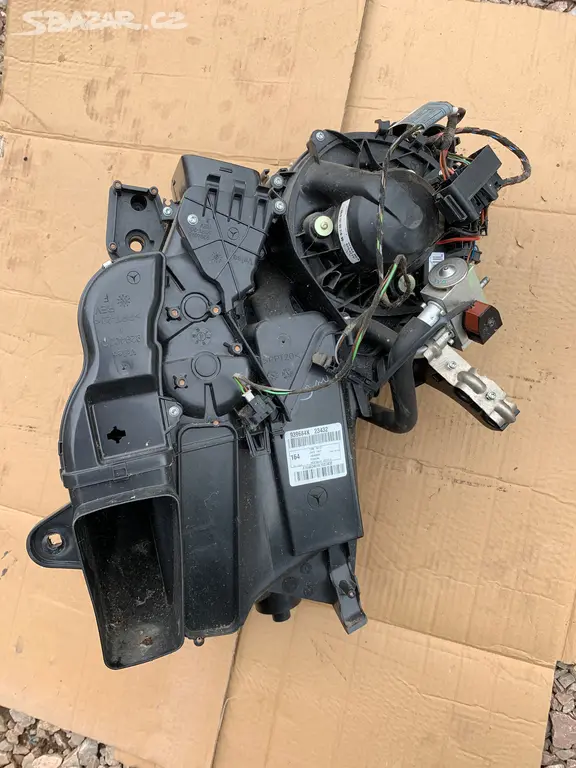 Zadní box topení Mercedes gl - Ostroměř - Bazar - Sbazar.cz