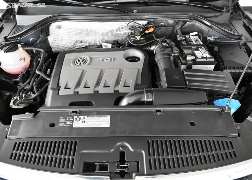 MOTOR CFG CFGB 2.0 TDI 125 KW VW TIGUAN - Benecko - Bazar - Sbazar.cz