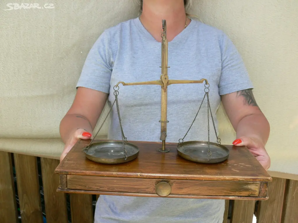 Starožitná velká váha zlatnická +komplet závaží - Třemošná - Bazar ...