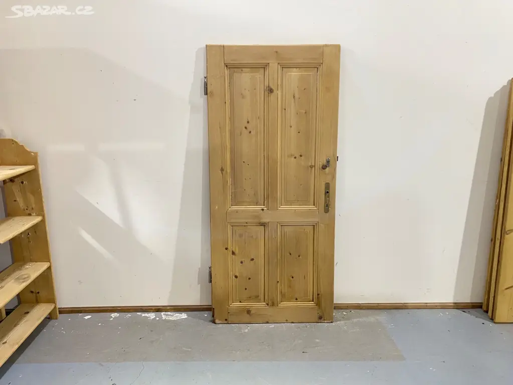 Staré dveře - Dvůr Králové nad Labem - Bazar - Sbazar.cz