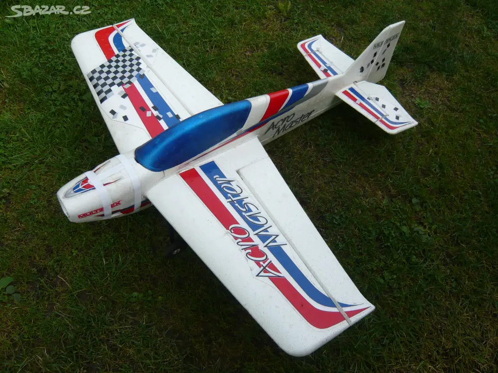 RC model letadla AcroMaster - Jičín - Bazar - Sbazar.cz