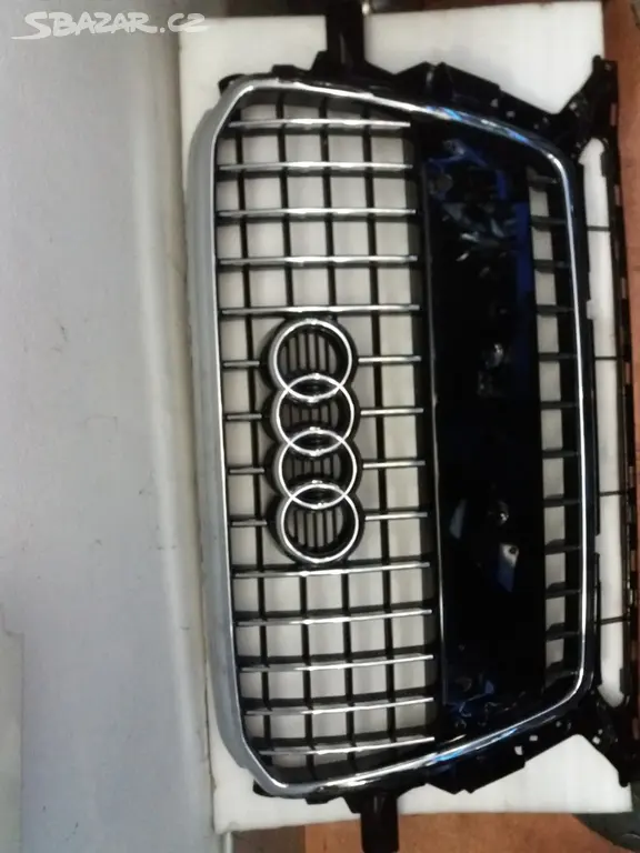 8R0853651R + 8R0853692B maska + stavítko chladiče - Brandýs nad Labem ...