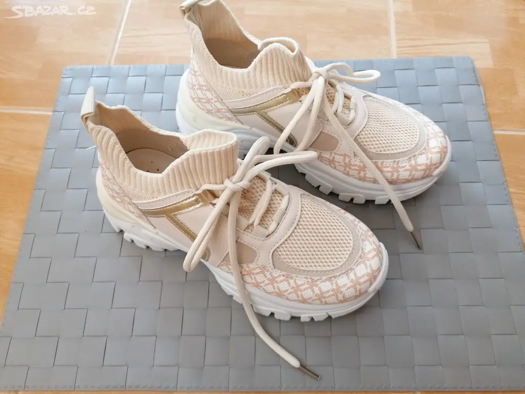 Dámské botasky - Prostějov - Bazar - Sbazar.cz