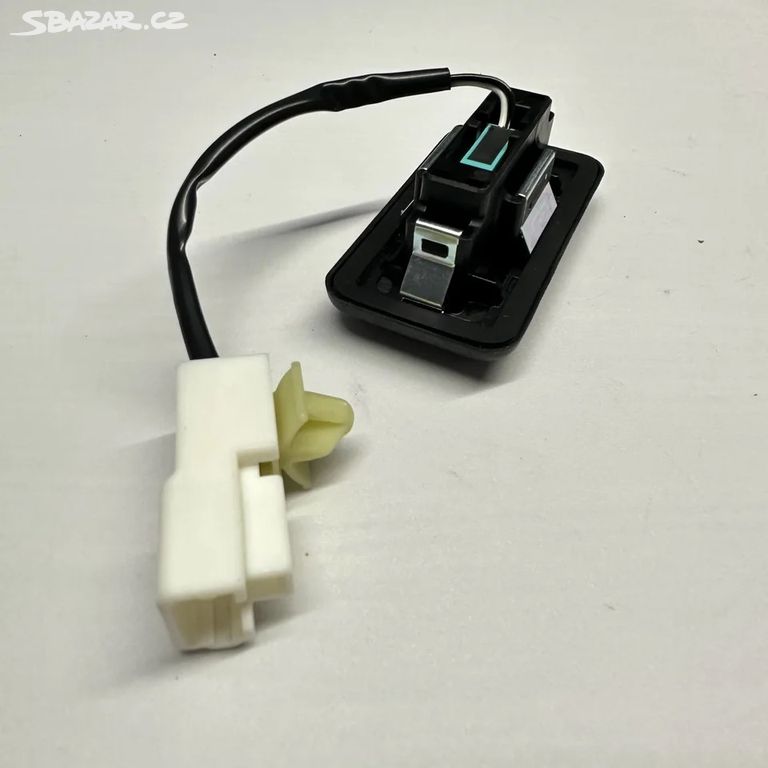 81260-3K001 madlo spínač 5. dveří Hyundai i40 - Mělník - Sbazar.cz