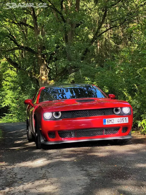 Dodge Challenger Hellcat 6.2 V8 2016 - Mohelnice - Bazar - Sbazar.cz
