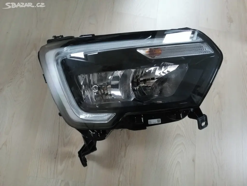 Renault Master III pravý halogen 260105567R - Ostrava-město - Bazar ...