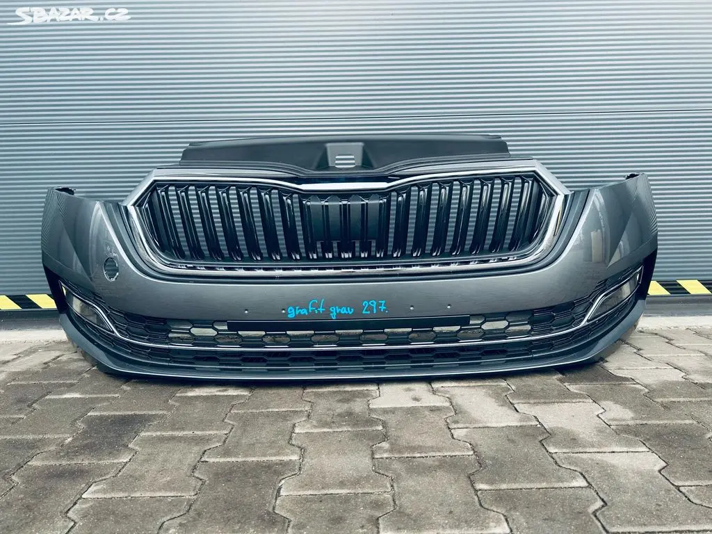 PŘEDNÍ NÁRAZNÍK ŠKODA OCTAVIA IV GRAPHIT LF7V U9U9 - Uherské Hradiště ...