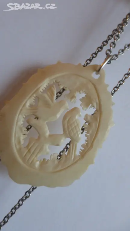 Hrdlicky Skvosni Historicky Privesek Slonovina - Praha - Bazar - Sbazar.cz