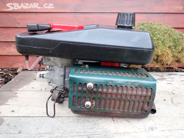 vari - motor dvoutakt - Velké Meziříčí - Bazar - Sbazar.cz