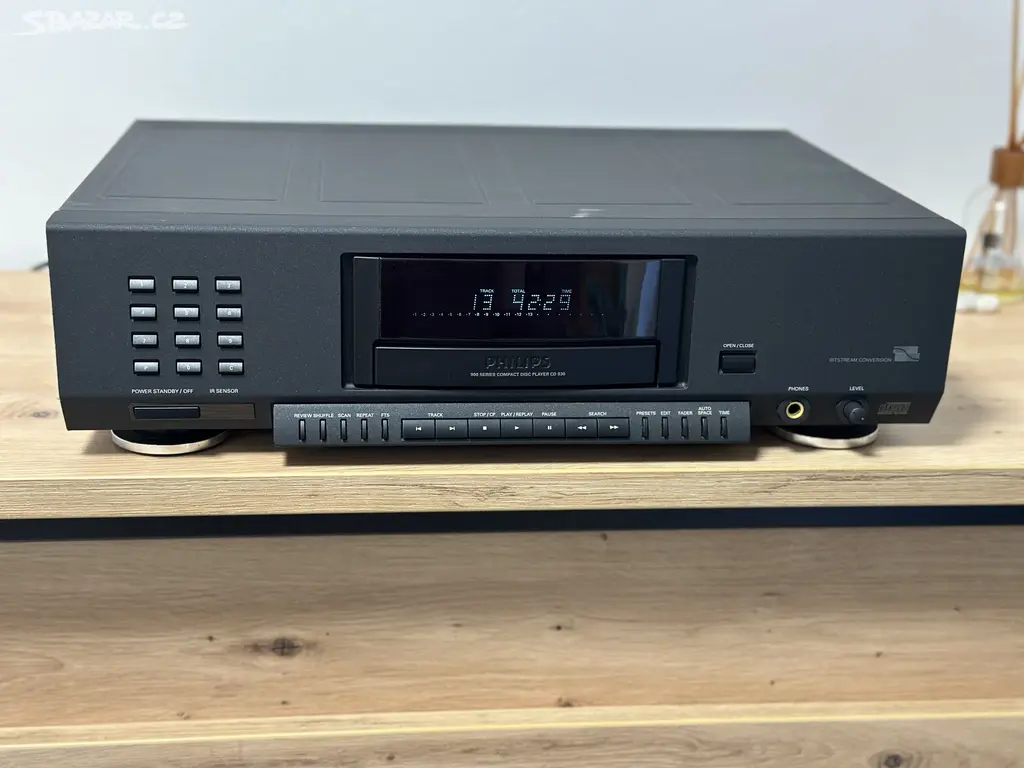 PHILIPS CD 930 KVALITNÍ CD PŘEHRÁVAČ !! - Broumov - Bazar - Sbazar.cz