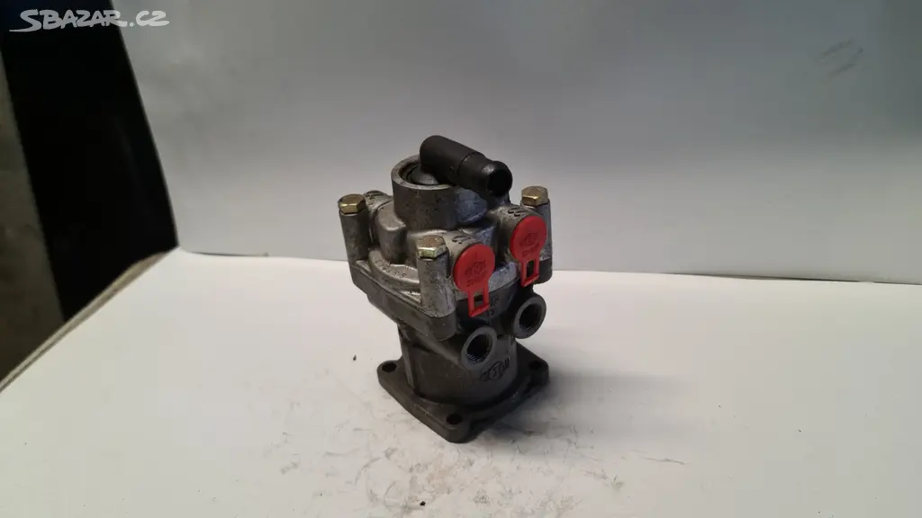 KNORR BREMSE mb4630 - ventil nožní brzdy - Chrudim - Bazar - Sbazar.cz