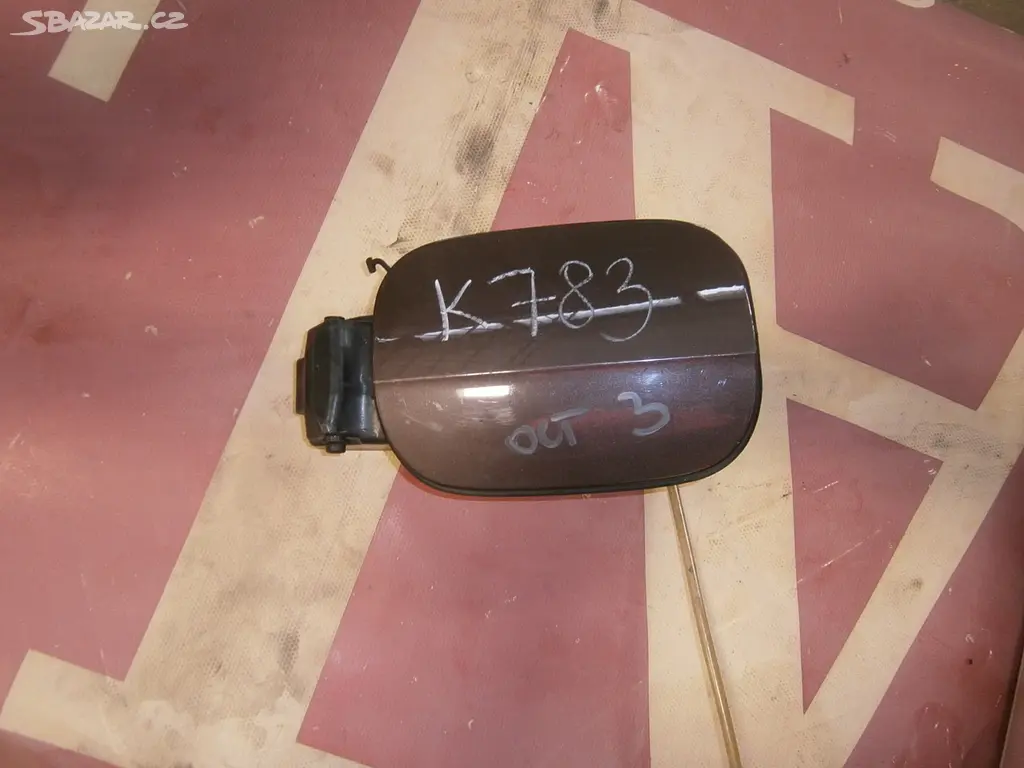 ŠKODA OCTÁVIA 3 DVIŘKA PAL. NÁDRŽE - Malá Hraštice - Bazar - Sbazar.cz