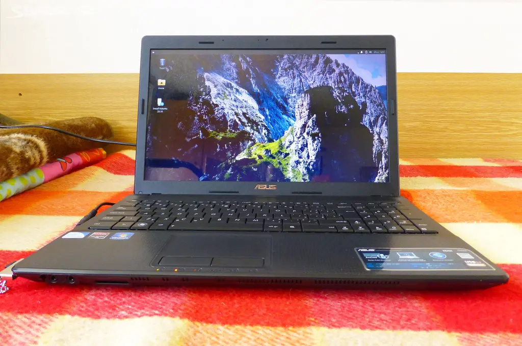 Notebook - Asus X54HR-SX360V - Brno-město - Bazar - Sbazar.cz