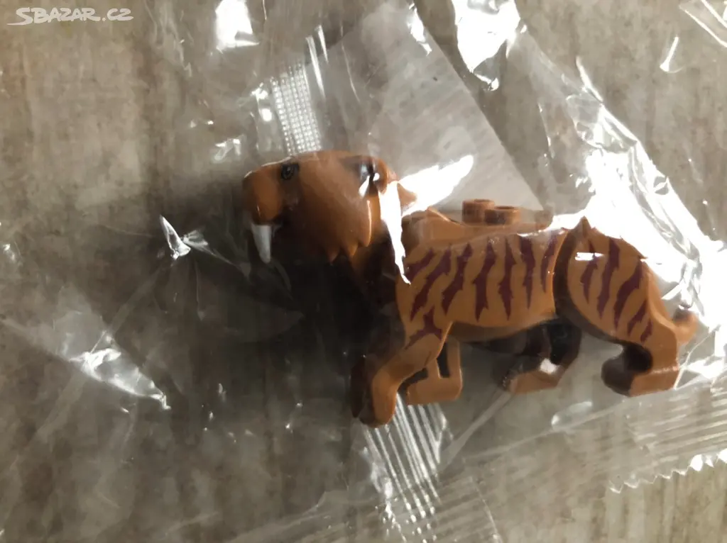 Figurky LEGO PUMA bíla s černými pruhy ,TYGR, nove - Praha - Bazar ...