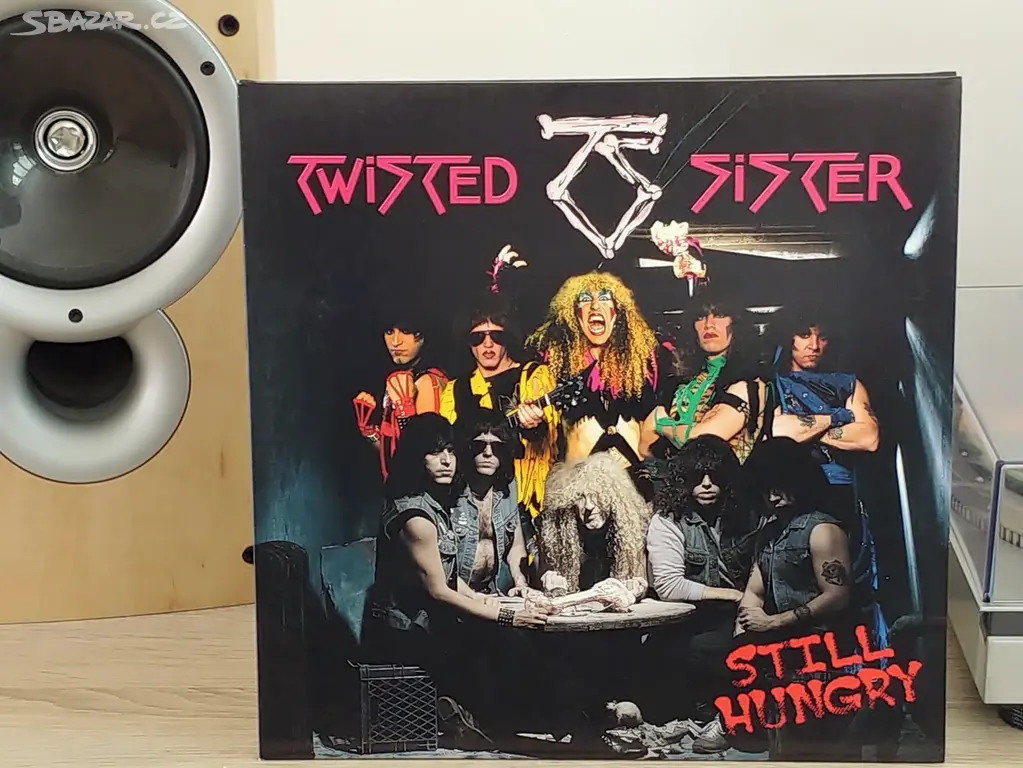 2 LP Twisted Sister - Still Hungry - Ostrava-město - Bazar - Sbazar.cz