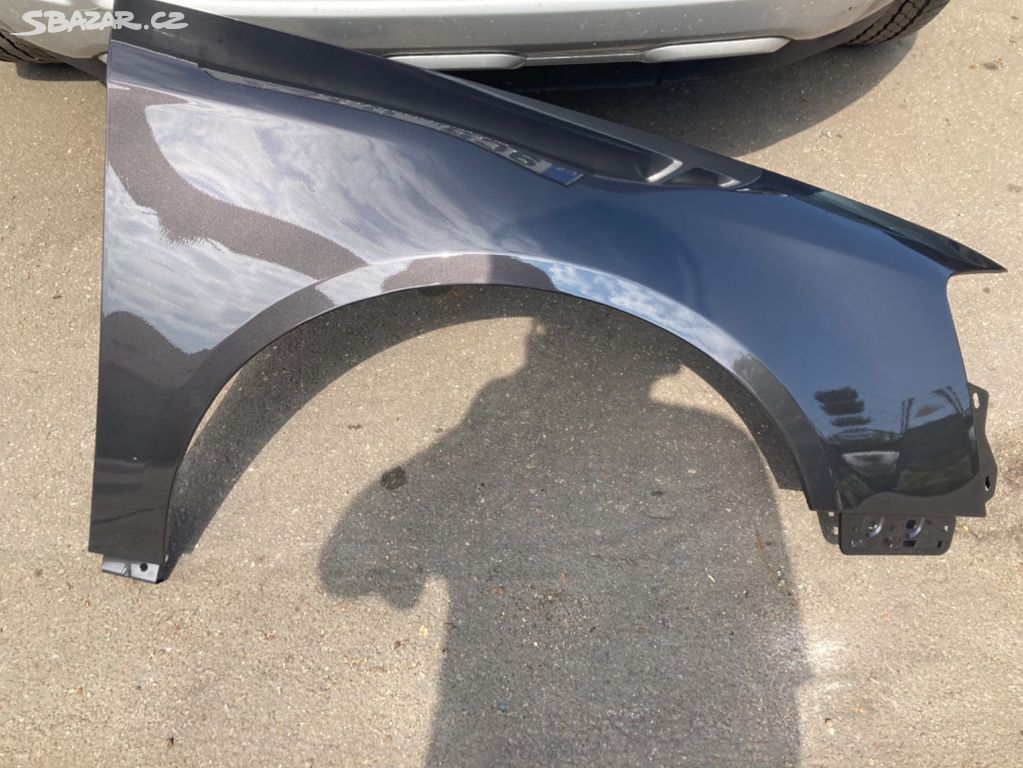 Pravý přední blatník VW passat B6 , barva LC8Z - Brno - Sbazar.cz
