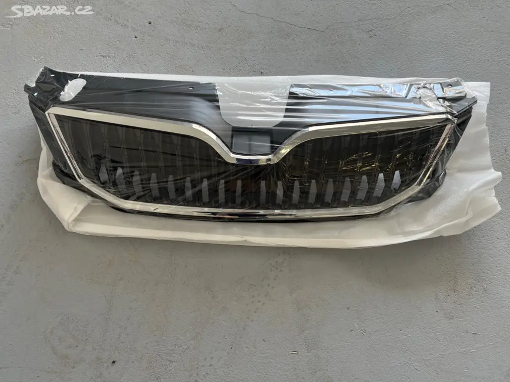 Maska škoda octavia 3 NOVÁ před facelift chrom - Hrádek nad Nisou ...