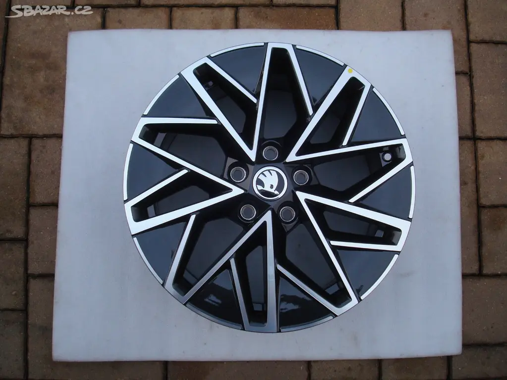 Alu kolo PULSAR 17" ŠKODA OCTAVIA IV Originál !!!! - Dobruška, Chábory ...