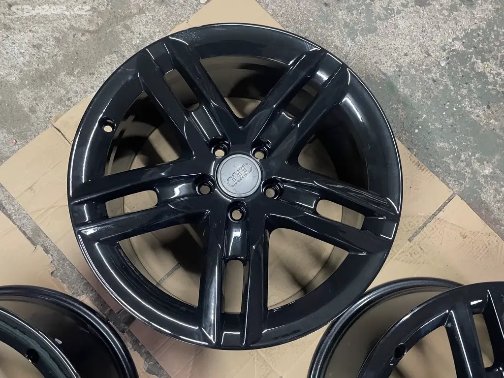 originální sada disků AUDI A3 po renovaci - Klášterec nad Ohří - Bazar ...