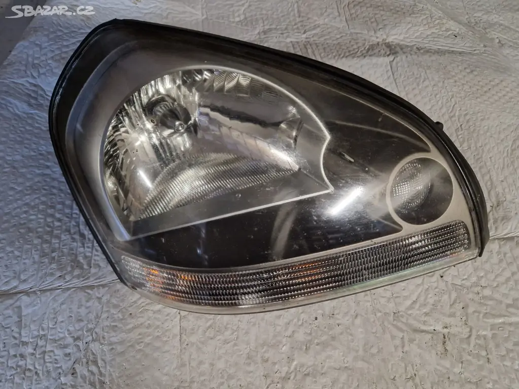 Hyundai Tucson - světlo - Hradec Králové - Bazar - Sbazar.cz