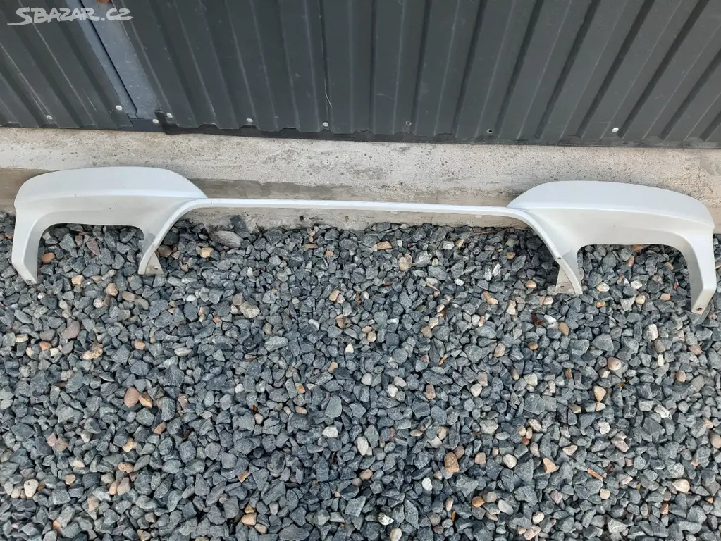 BMW M6 F06 GC F12 F13 difuzor nárazníku - Praha-východ - Bazar - Sbazar.cz