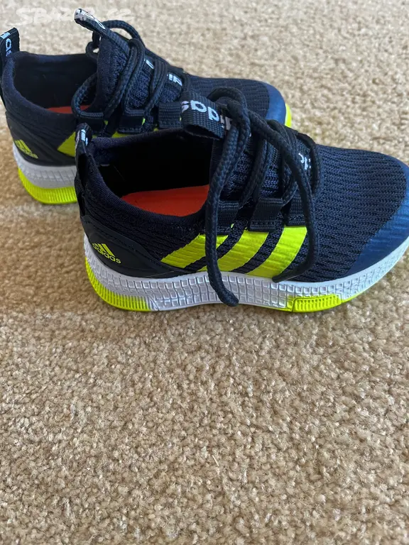 Botasky Adidas - Nýrsko - Bazar - Sbazar.cz