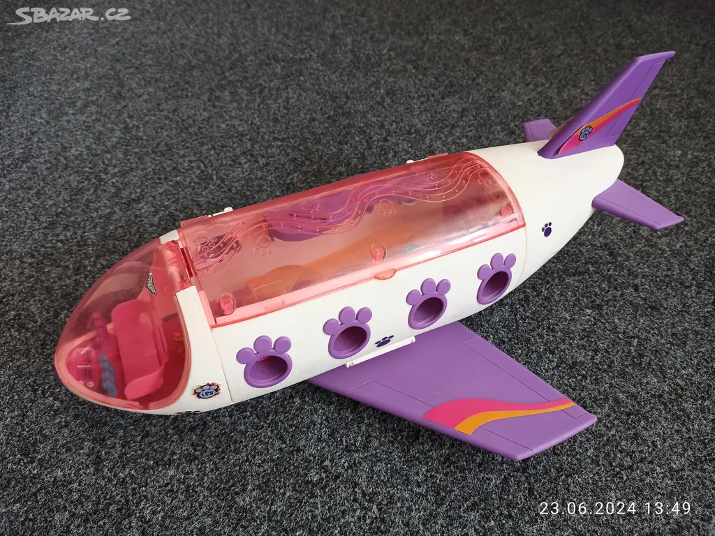 Littlest Pet Shop - letadlo Pet Jet s doplňky - Mělník - Bazar - Sbazar.cz